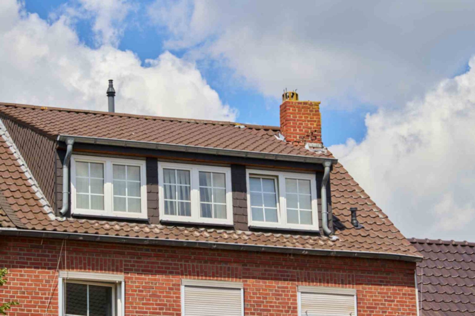 Types of Dormer Roofs: Which One is Right for Your Home?
